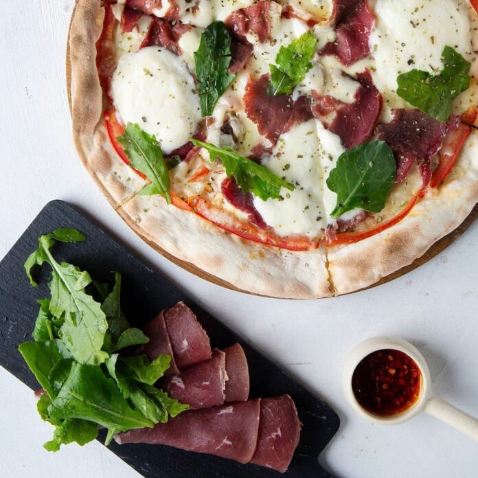 11 Best Pizza Parlors in Lahore